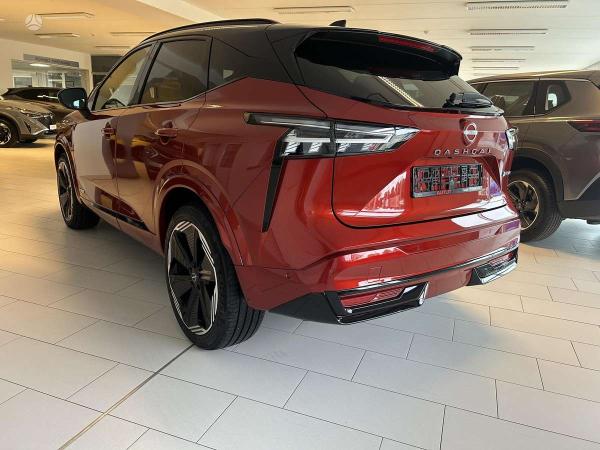 Red Nissan Qashqai 2024 in Siauliai, with an engine capacity of 1.50 L and mileage of 17 thousand km for 30200 €, photo 6 on AUTOMOTO.COM.LV