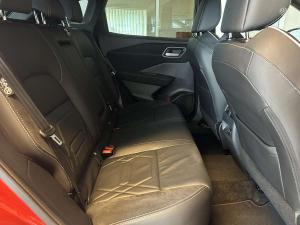 Sarkans Nissan Qashqai 2024 Šauļi, ar dzinēja tilpumu 1.50 L un nobraukumu 17 tūkst. km par 30200 €, foto 14 vietnē AUTOMOTO.COM.LV