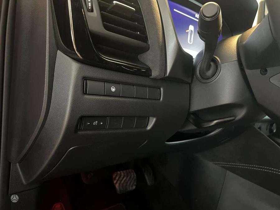 Sarkans Nissan Qashqai 2024 Šauļi, ar dzinēja tilpumu 1.50 L un nobraukumu 17 tūkst. km par 30200 €, foto 19 vietnē AUTOMOTO.COM.LV