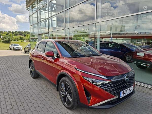 Red Nissan Qashqai 2025 in Vilnius, with an engine capacity of 1.33 L and mileage of 16 thousand km for 31900 €, photo 1 on AUTOMOTO.COM.LV