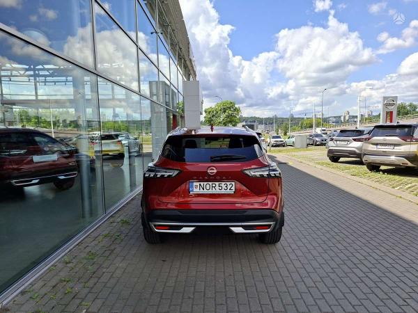 Red Nissan Qashqai 2025 in Vilnius, with an engine capacity of 1.33 L and mileage of 16 thousand km for 31900 €, photo 5 on AUTOMOTO.COM.LV