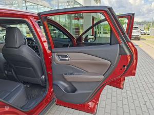 Sarkans Nissan Qashqai 2025 Viļņa, ar dzinēja tilpumu 1.33 L un nobraukumu 16 tūkst. km par 31900 €, foto 10 vietnē AUTOMOTO.COM.LV
