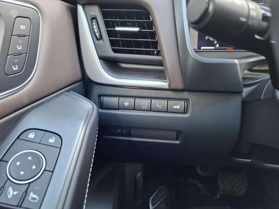 Sarkans Nissan Qashqai 2025 Viļņa, ar dzinēja tilpumu 1.33 L un nobraukumu 16 tūkst. km par 31900 €, foto 14 vietnē AUTOMOTO.COM.LV