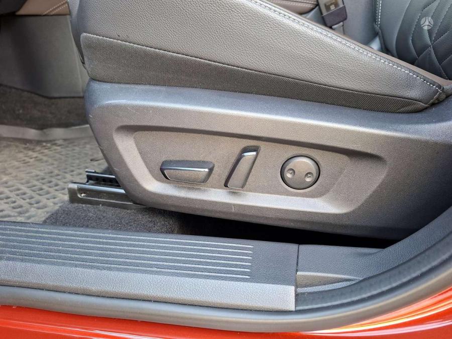 Sarkans Nissan Qashqai 2025 Viļņa, ar dzinēja tilpumu 1.33 L un nobraukumu 16 tūkst. km par 31900 €, foto 19 vietnē AUTOMOTO.COM.LV