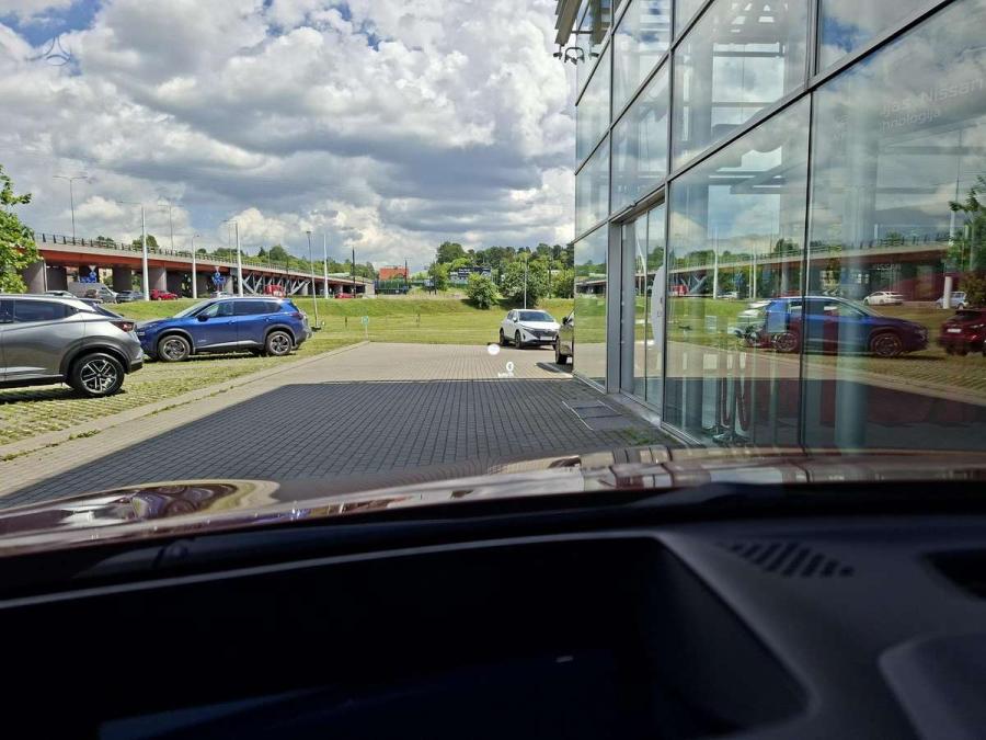 Sarkans Nissan Qashqai 2025 Viļņa, ar dzinēja tilpumu 1.33 L un nobraukumu 16 tūkst. km par 31900 €, foto 20 vietnē AUTOMOTO.COM.LV