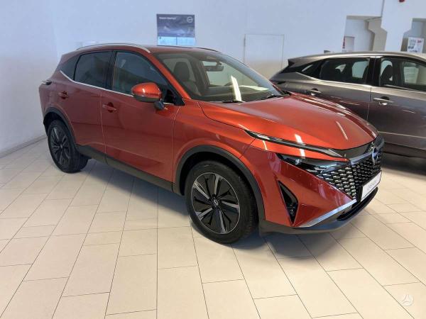 Sarkans Nissan Qashqai 2026 Šauļi, ar dzinēja tilpumu 1.33 L un nobraukumu 3 tūkst. km par 34430 €, foto 2 vietnē AUTOMOTO.COM.LV