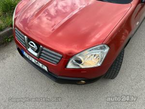 Sarkans Nissan Qashqai 2008 Tallina, ar dzinēja tilpumu 2.00 L un nobraukumu 200 tūkst. km par 3399 €, foto 3 vietnē AUTOMOTO.COM.LV