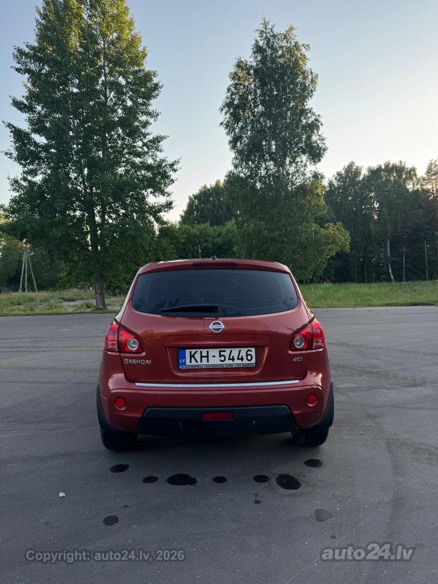 Sarkans Nissan Qashqai 2009 Rīga, ar dzinēja tilpumu 1.50 L un nobraukumu 304 tūkst. km par 3450 €, foto 6 vietnē AUTOMOTO.COM.LV