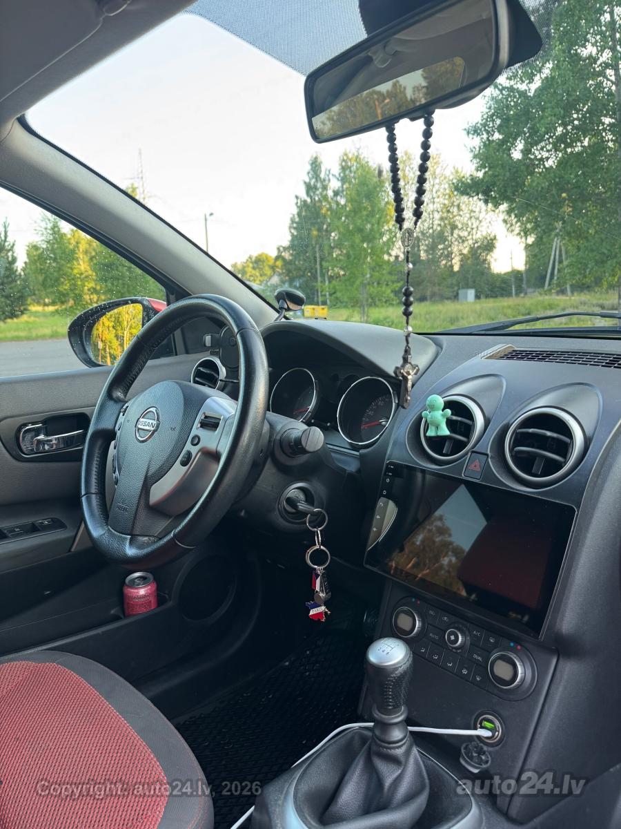 Sarkans Nissan Qashqai 2009 Rīga, ar dzinēja tilpumu 1.50 L un nobraukumu 304 tūkst. km par 3450 €, foto 11 vietnē AUTOMOTO.COM.LV