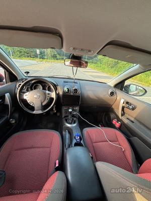 Sarkans Nissan Qashqai 2009 Rīga, ar dzinēja tilpumu 1.50 L un nobraukumu 304 tūkst. km par 3450 €, foto 12 vietnē AUTOMOTO.COM.LV
