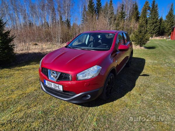 Sarkans Nissan Qashqai 2012 Tallina, ar dzinēja tilpumu 2.00 L un nobraukumu 131 tūkst. km par 7000 €, foto 2 vietnē AUTOMOTO.COM.LV