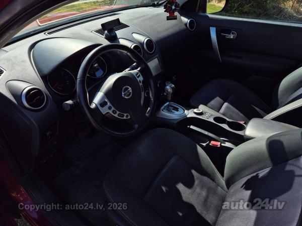 Sarkans Nissan Qashqai 2012 Tallina, ar dzinēja tilpumu 2.00 L un nobraukumu 131 tūkst. km par 7000 €, foto 7 vietnē AUTOMOTO.COM.LV