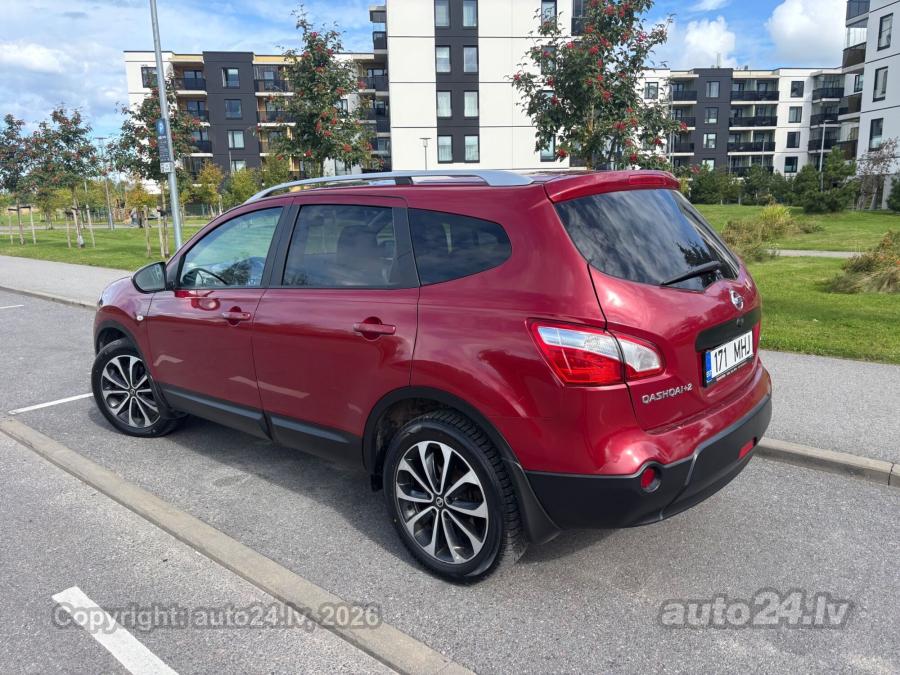 Sarkans Nissan Qashqai 2012 Tallina, ar dzinēja tilpumu 1.60 L un nobraukumu 339 tūkst. km par 4499 €, foto 3 vietnē AUTOMOTO.COM.LV