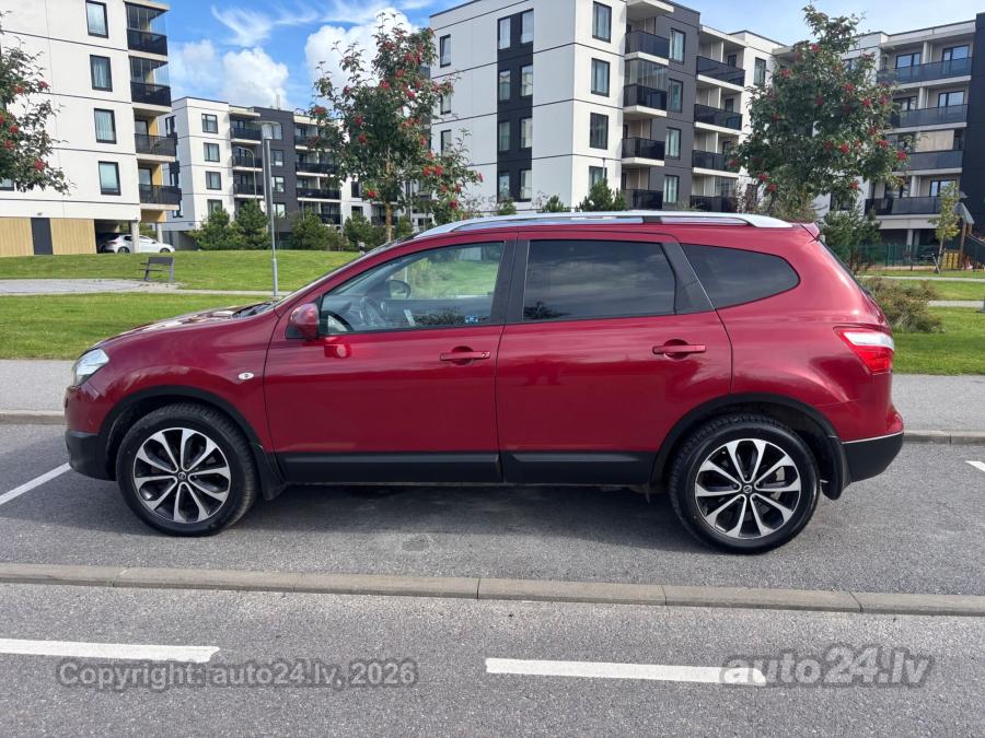 Sarkans Nissan Qashqai 2012 Tallina, ar dzinēja tilpumu 1.60 L un nobraukumu 339 tūkst. km par 4499 €, foto 6 vietnē AUTOMOTO.COM.LV