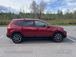 Sarkans Nissan Qashqai 2012 Tallina, ar dzinēja tilpumu 1.60 L un nobraukumu 339 tūkst. km par 4499 €, foto 7 vietnē AUTOMOTO.COM.LV