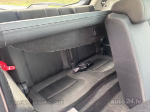 Sarkans Nissan Qashqai 2012 Tallina, ar dzinēja tilpumu 1.60 L un nobraukumu 339 tūkst. km par 4499 €, foto 9 vietnē AUTOMOTO.COM.LV