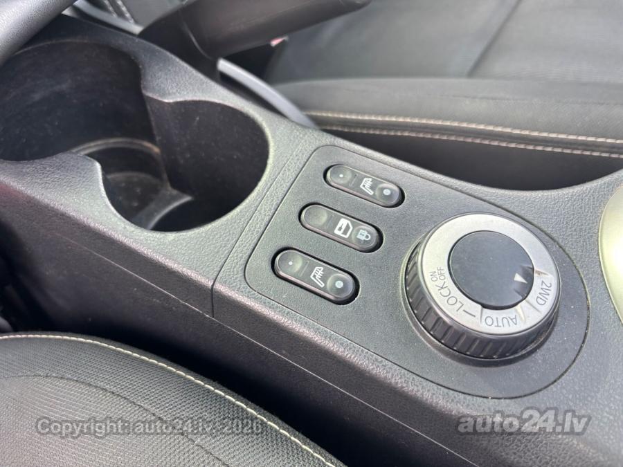 Sarkans Nissan Qashqai 2012 Tallina, ar dzinēja tilpumu 1.60 L un nobraukumu 339 tūkst. km par 4499 €, foto 15 vietnē AUTOMOTO.COM.LV