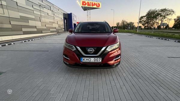 Sarkans Nissan Qashqai 2017 Šauļi, ar dzinēja tilpumu 1.60 L un nobraukumu 176 tūkst. km par 12000 €, foto 2 vietnē AUTOMOTO.COM.LV
