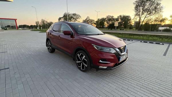 Sarkans Nissan Qashqai 2017 Šauļi, ar dzinēja tilpumu 1.60 L un nobraukumu 176 tūkst. km par 12000 €, foto 3 vietnē AUTOMOTO.COM.LV