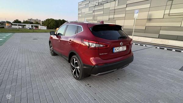 Sarkans Nissan Qashqai 2017 Šauļi, ar dzinēja tilpumu 1.60 L un nobraukumu 176 tūkst. km par 12000 €, foto 6 vietnē AUTOMOTO.COM.LV