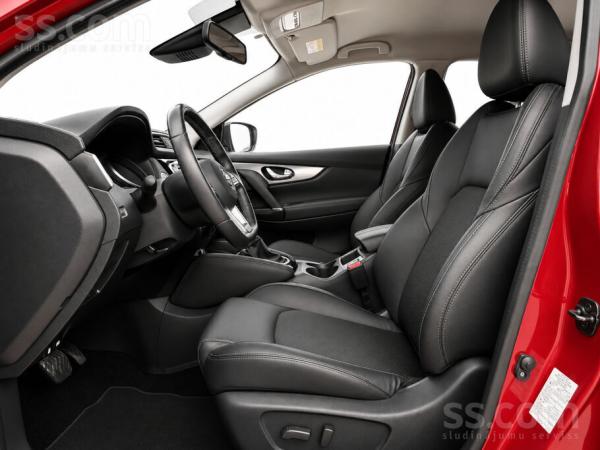 Red Nissan Qashqai 2020 in Riga, with an engine capacity of 1.30 L and mileage of 90 thousand km for 15790 €, photo 6 on AUTOMOTO.COM.LV