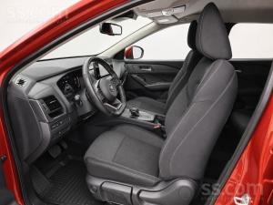 Red Nissan Qashqai 2022 in Riga, with an engine capacity of 1.30 L and mileage of 61 thousand km for 21980 €, photo 7 on AUTOMOTO.COM.LV
