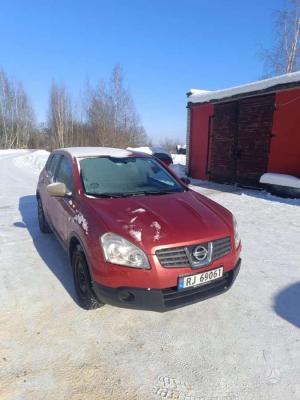Sarkans Nissan Qashqai 2007 Ignalina, ar dzinēja tilpumu 1.46 L un nobraukumu 110 tūkst. km par 2100 €, foto 5 vietnē AUTOMOTO.COM.LV