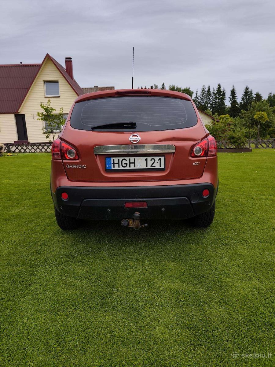 Sarkans Nissan Qashqai 2009 Utena, ar dzinēja tilpumu 2.00 L un nobraukumu 301 tūkst. km par 3500 €, foto 5 vietnē AUTOMOTO.COM.LV
