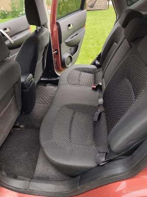 Sarkans Nissan Qashqai 2009 Utena, ar dzinēja tilpumu 2.00 L un nobraukumu 301 tūkst. km par 3500 €, foto 11 vietnē AUTOMOTO.COM.LV