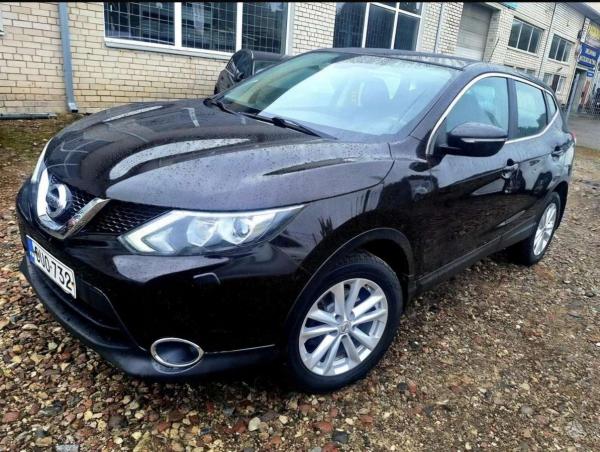 Sarkans Nissan Qashqai 2014 Radviliškis, ar dzinēja tilpumu 1.50 L un nobraukumu 259 tūkst. km par 7650 €, foto 3 vietnē AUTOMOTO.COM.LV