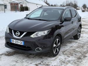 Red Nissan Qashqai 2015 in Taurage, with an engine capacity of 1.46 L and mileage of 198 thousand km for 7900 €, photo  on AUTOMOTO.COM.LV