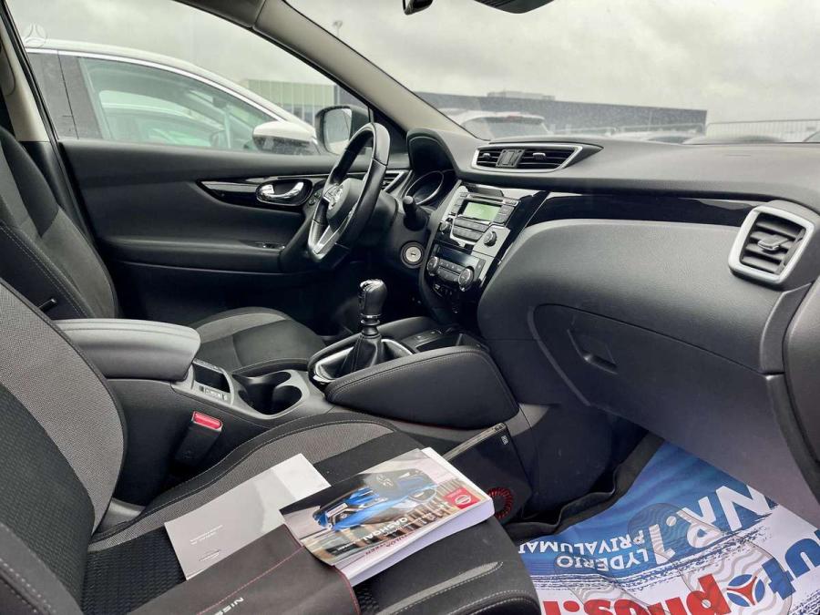 Sarkans Nissan Qashqai 2019 Viļņa, ar dzinēja tilpumu 1.33 L un nobraukumu 143 tūkst. km par 6800 €, foto 17 vietnē AUTOMOTO.COM.LV