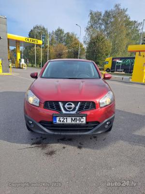 Red Nissan Qashqai 2011 in Polva, with an engine capacity of 2.00 L and mileage of 249 thousand km for 4900 €, photo  on AUTOMOTO.COM.LV