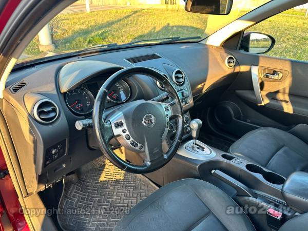 Sarkans Nissan Qashqai 2011 Tartu, ar dzinēja tilpumu 2.00 L un nobraukumu 322 tūkst. km par 4400 €, foto 4 vietnē AUTOMOTO.COM.LV