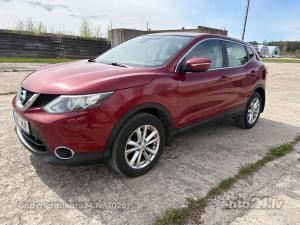 Sarkans Nissan Qashqai 2014 Rakvere, ar dzinēja tilpumu 1.20 L un nobraukumu 181 tūkst. km par 6850 €, foto  vietnē AUTOMOTO.COM.LV