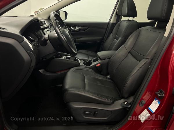 Nissan Qashqai 2014 Pērnava vietnē Sarkans Nissan Qashqai 2014 Pērnava, ar dzinēja tilpumu 1.20 L un nobraukumu 67 tūkst. km par 9990 €, foto 10 vietnē AUTOMOTO.COM.LV