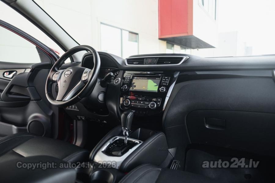 Sarkans Nissan Qashqai 2015 Tallina, ar dzinēja tilpumu 1.20 L un nobraukumu 202 tūkst. km par 8999 €, foto 10 vietnē AUTOMOTO.COM.LV