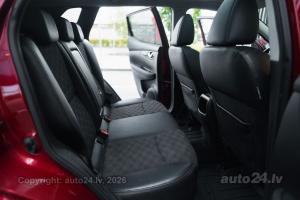 Red Nissan Qashqai 2015 in Tallinn, with an engine capacity of 1.20 L and mileage of 143 thousand km for 8499 €, photo 8 on AUTOMOTO.COM.LV