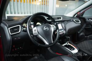 Red Nissan Qashqai 2015 in Tallinn, with an engine capacity of 1.20 L and mileage of 143 thousand km for 8499 €, photo 13 on AUTOMOTO.COM.LV