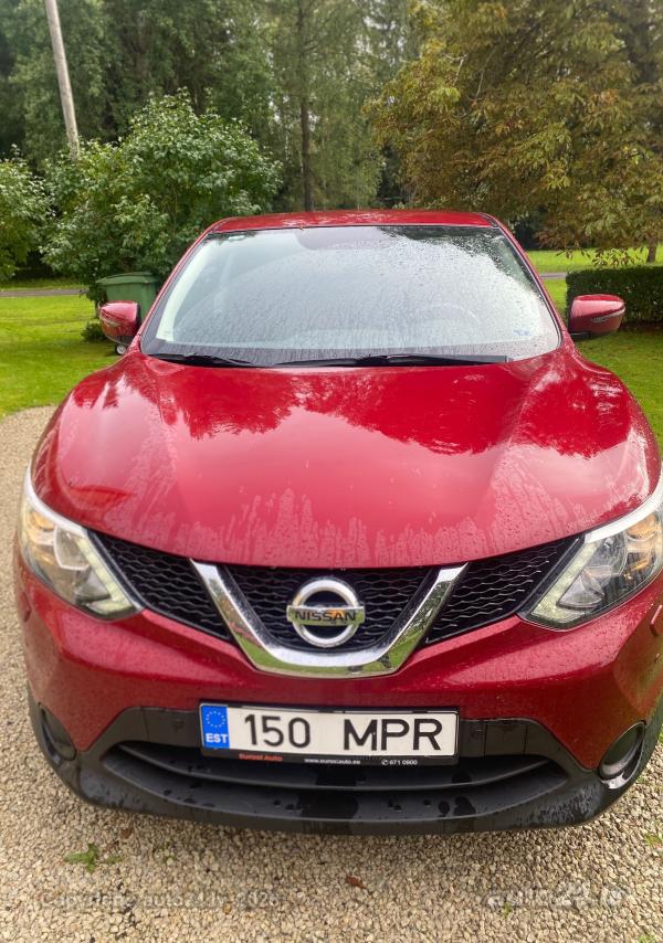 Sarkans Nissan Qashqai 2016 Tallina, ar dzinēja tilpumu 1.20 L un nobraukumu 63 tūkst. km par 10400 €, foto 4 vietnē AUTOMOTO.COM.LV