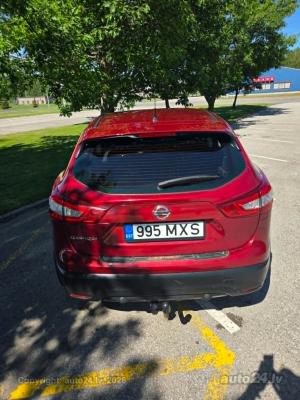Sarkans Nissan Qashqai 2016 Viljandi, ar dzinēja tilpumu 1.20 L un nobraukumu 240 tūkst. km par 5500 €, foto 5 vietnē AUTOMOTO.COM.LV