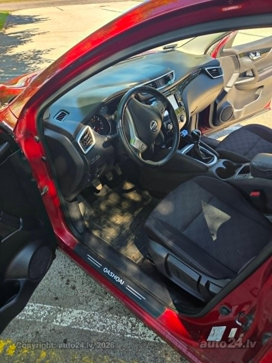 Sarkans Nissan Qashqai 2016 Viljandi, ar dzinēja tilpumu 1.20 L un nobraukumu 240 tūkst. km par 5500 €, foto 6 vietnē AUTOMOTO.COM.LV