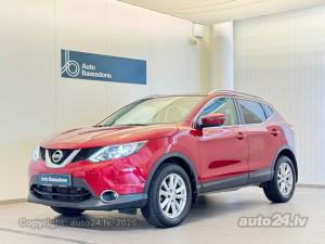 Red Nissan Qashqai 2017 in Tallinn, with an engine capacity of 1.20 L and mileage of 108 thousand km for 12900 €, photo  on AUTOMOTO.COM.LV