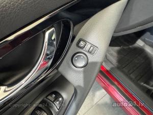 Красный Ниссан Кашкай 2017 в Таллин, объемом двигателя 1.20 л и пробегом 108 тыс. км за 12900 €, фото 10 на AUTOMOTO.COM.LV