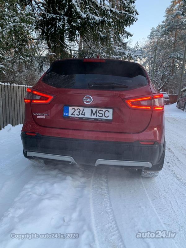 Sarkans Nissan Qashqai 2018 Tallina, ar dzinēja tilpumu 1.20 L un nobraukumu 89 tūkst. km par 13200 €, foto 11 vietnē AUTOMOTO.COM.LV