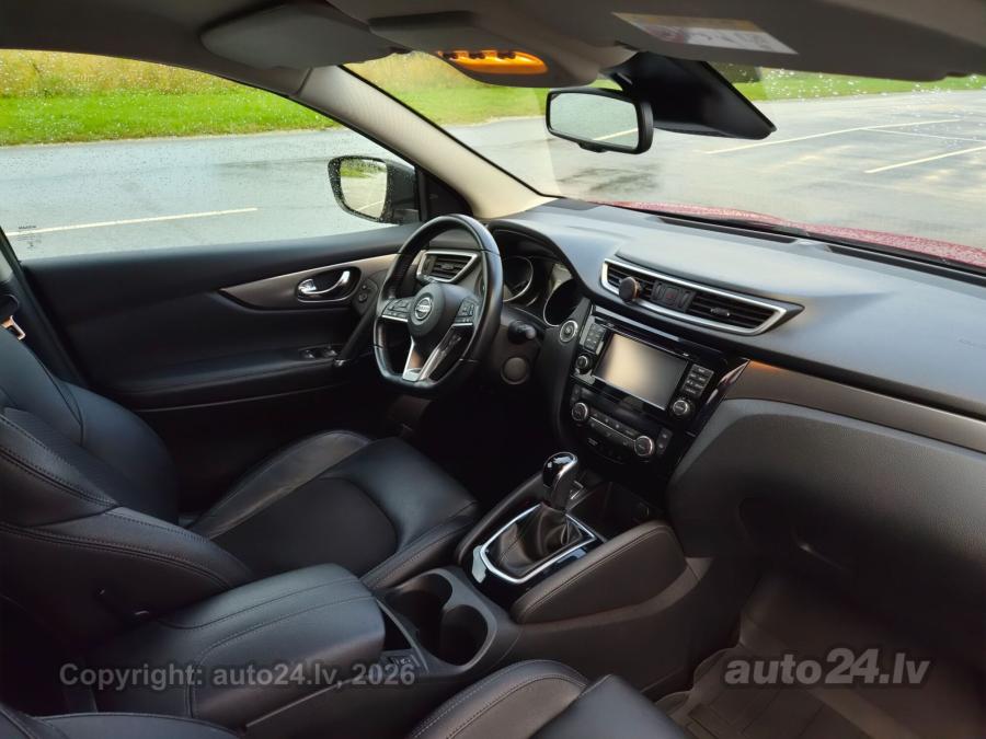 Sarkans Nissan Qashqai 2018 Tallina, ar dzinēja tilpumu 1.20 L un nobraukumu 80 tūkst. km par 14500 €, foto 15 vietnē AUTOMOTO.COM.LV