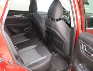 Red Nissan Qashqai 2019 in Tallinn, with an engine capacity of 1.30 L and mileage of 71 thousand km for 14900 €, photo 10 on AUTOMOTO.COM.LV