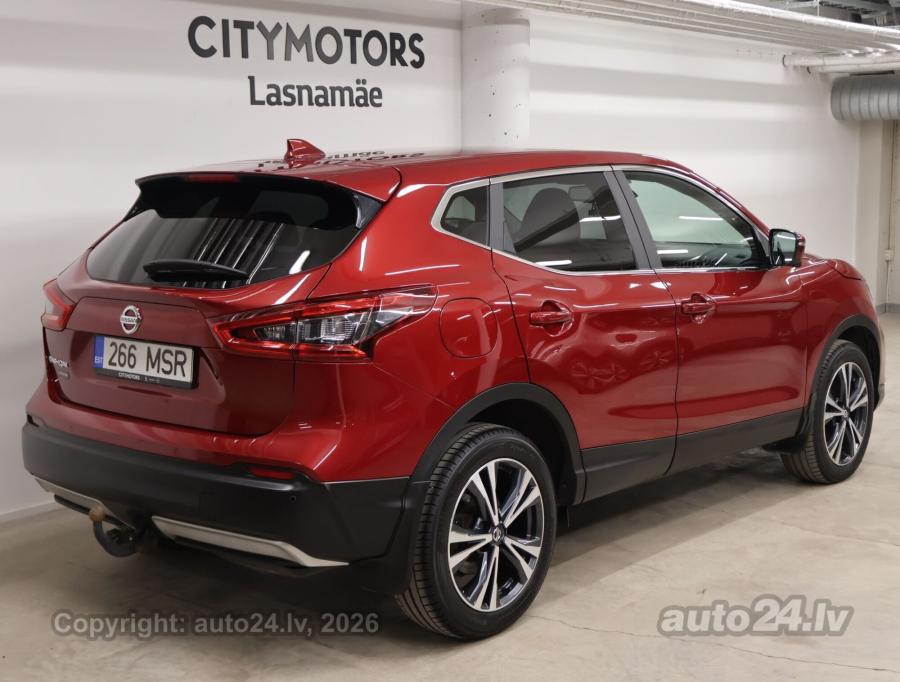 Red Nissan Qashqai 2019 in Tallinn, with an engine capacity of 1.50 L and mileage of 140 thousand km for 16900 €, photo 7 on AUTOMOTO.COM.LV