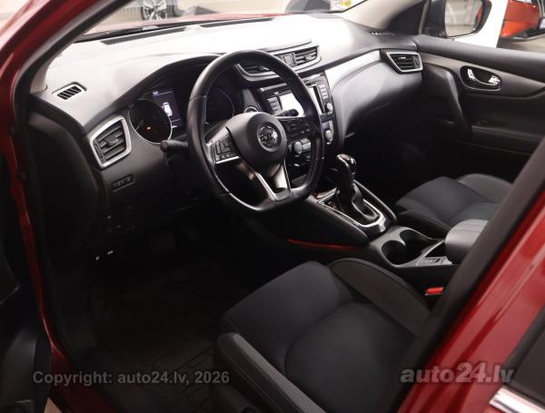 Красный Ниссан Кашкай 2019 в Таллин, объемом двигателя 1.50 л и пробегом 140 тыс. км за 16900 €, фото 9 на AUTOMOTO.COM.LV