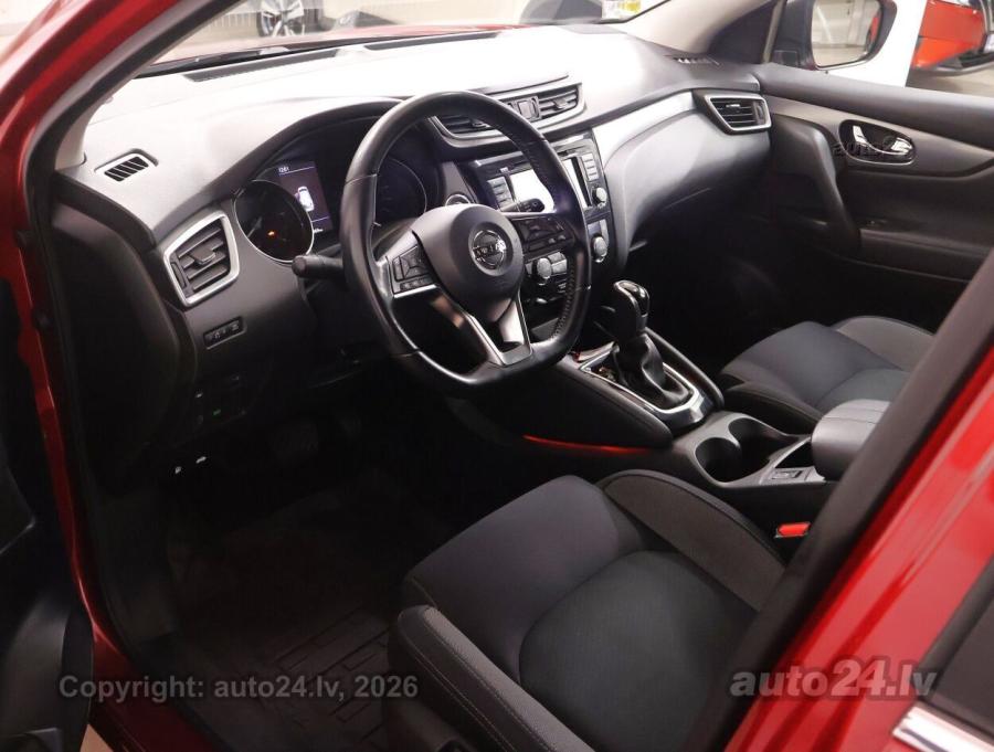 Red Nissan Qashqai 2019 in Tallinn, with an engine capacity of 1.50 L and mileage of 140 thousand km for 16490 €, photo 9 on AUTOMOTO.COM.LV